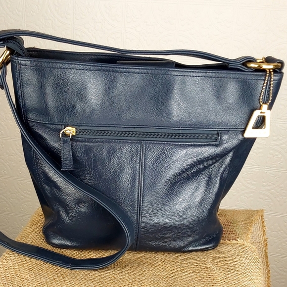 Laura Scott | Bags | Laura Scott Navy Bluegenuine Leather Crossbody Bag ...